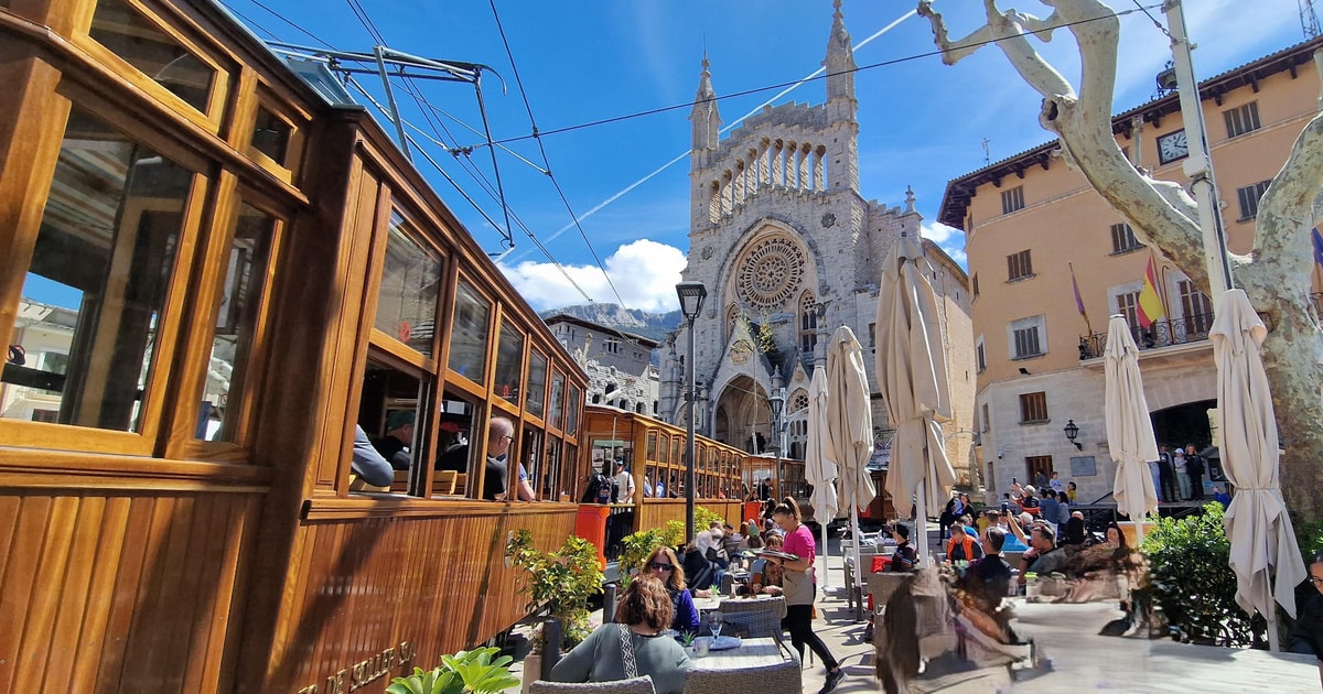 PALMA DE MALLORCA & SOLLER MIT BAHN & STADTFÜHRUNG ab Palma | GetYourGuide