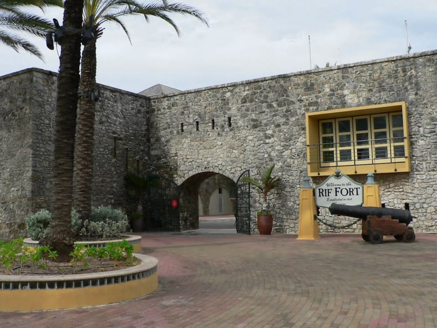 Willemstad: Curacao's Colorful History Walking Tour | GetYourGuide