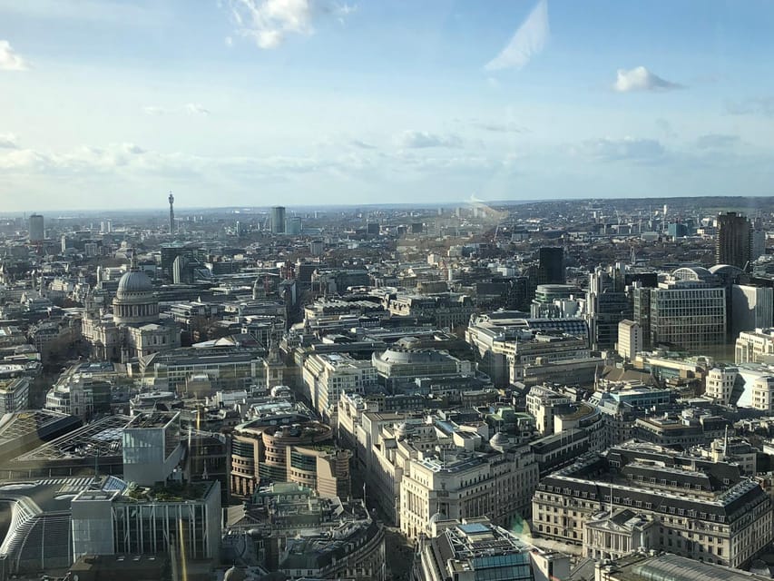 London: Private Intro Walk with a Local Guide | GetYourGuide