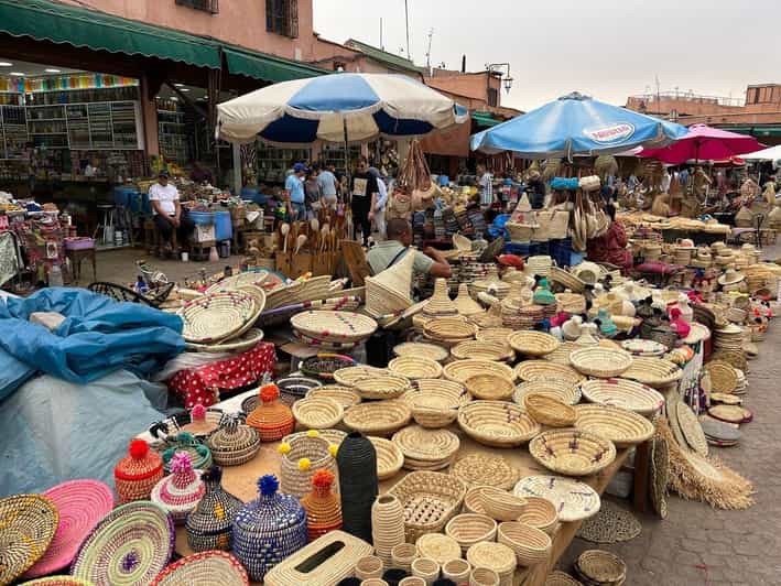 Marrakech : Visite guidée de la médina et des souks avec un guide agréé ...
