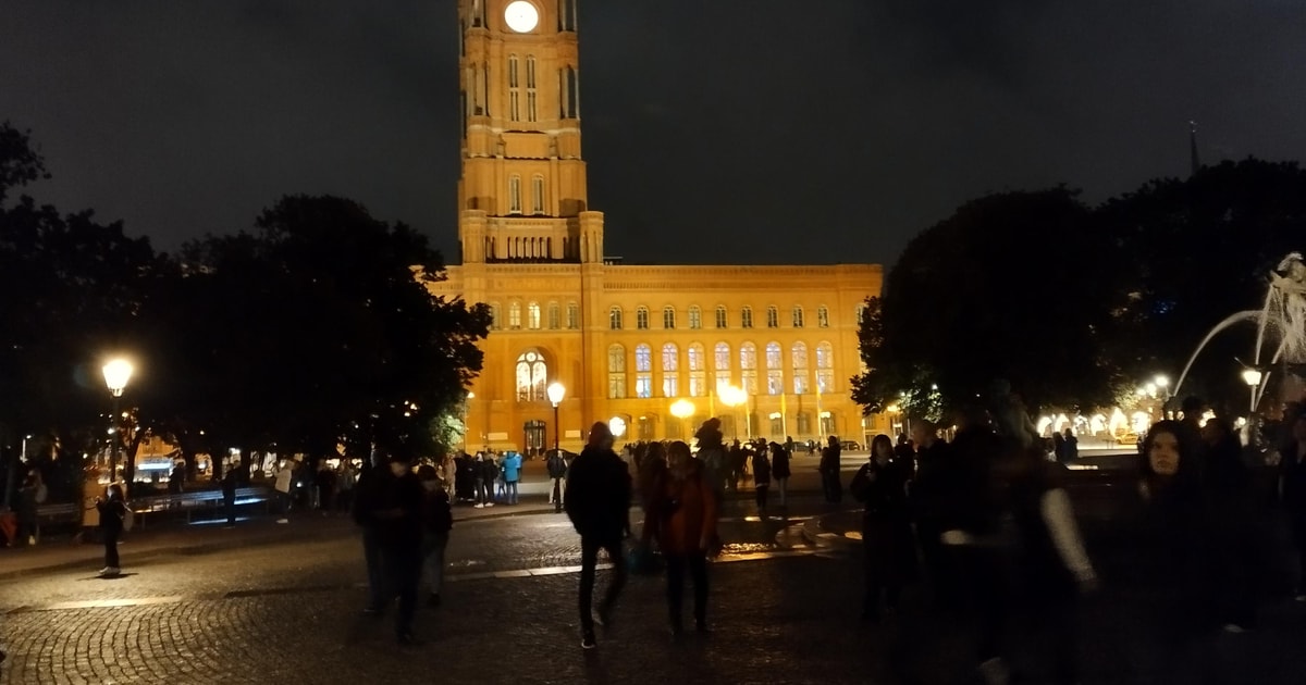 Berlin "Festival of Lights" Walking start Alexanderplatz | GetYourGuide