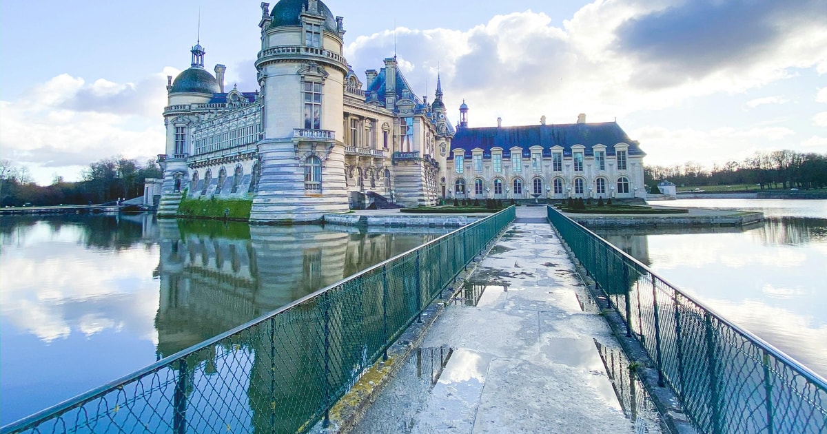 Chantilly: Private Walking Tour with Chateau de Chantilly … | GetYourGuide