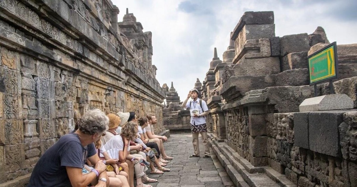Yogyakarta : Borobudur ClimbUp Guided Tour and transfer | GetYourGuide