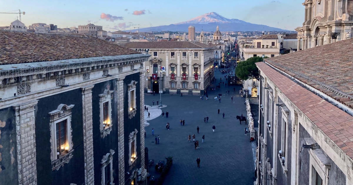 Catania: Stadens hjärta - Rundtur med guide i Italiano | GetYourGuide