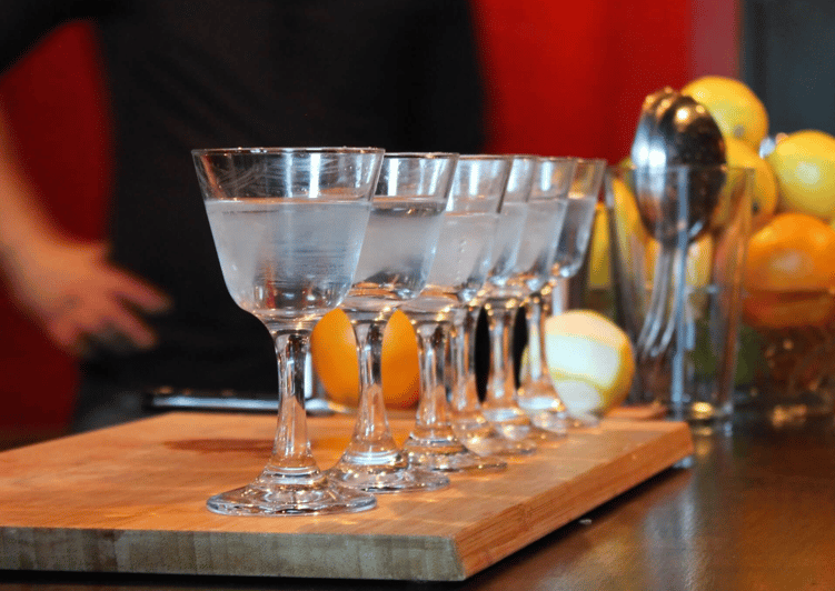 Colorado Springs: 2.5-Hour Cocktails & Tastes Walking Tour | GetYourGuide