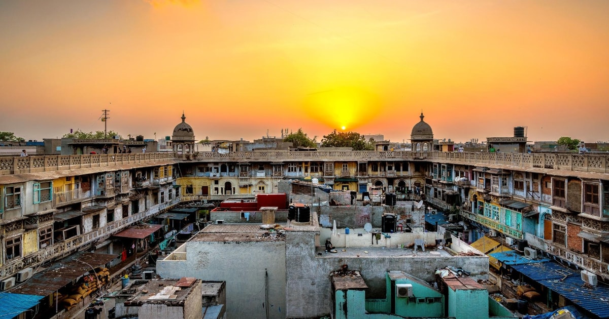 2.5 Hours Old Delhi Heritage Walk with Pick-up & drop-off | GetYourGuide