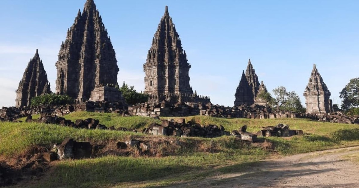 Yogyakarta: Privat 5-timmarsutflykt till Prambanan-templet vid solnedgången | GetYourGuide