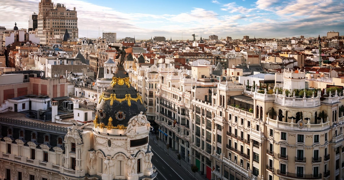 Madrid: Express-Spaziergang mit einem Einheimischen in 90 Minuten ...