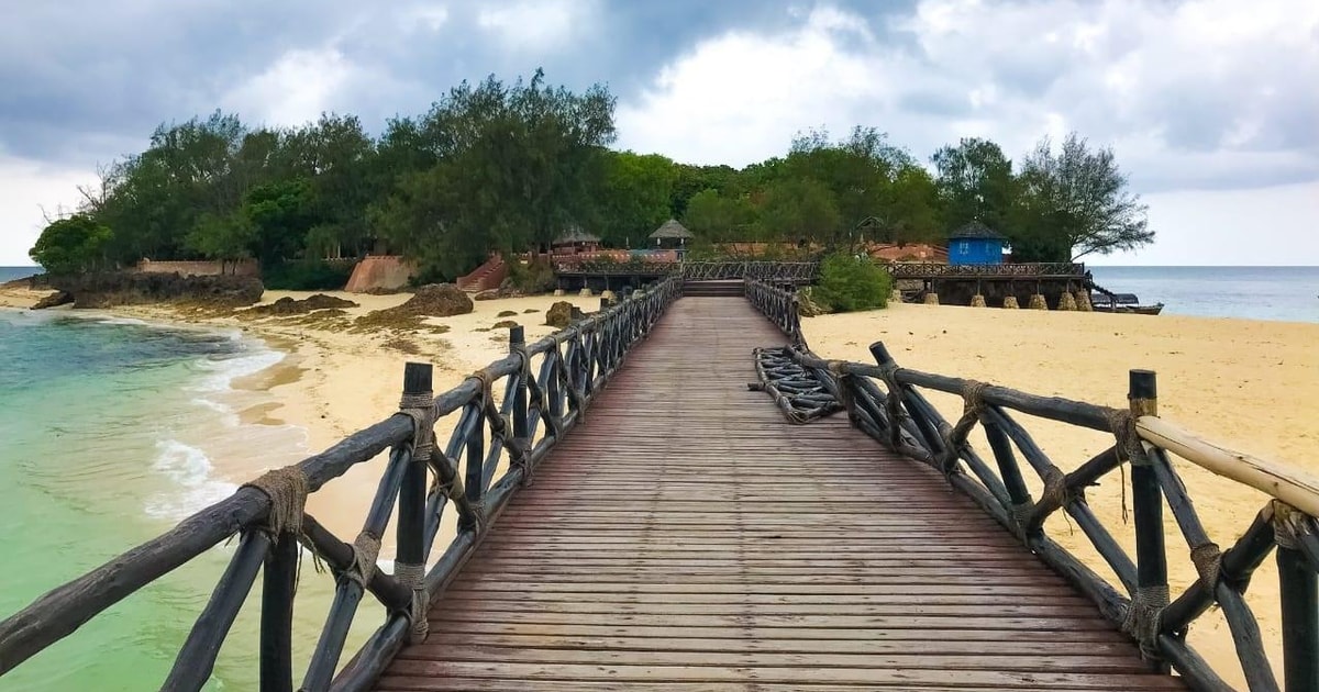 Zanzibar: Combo Zanzis fängelse & Nakopenda Island & Stone town ...