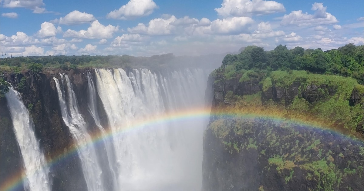 Mezza giornata alle Cascate Vittoria | GetYourGuide