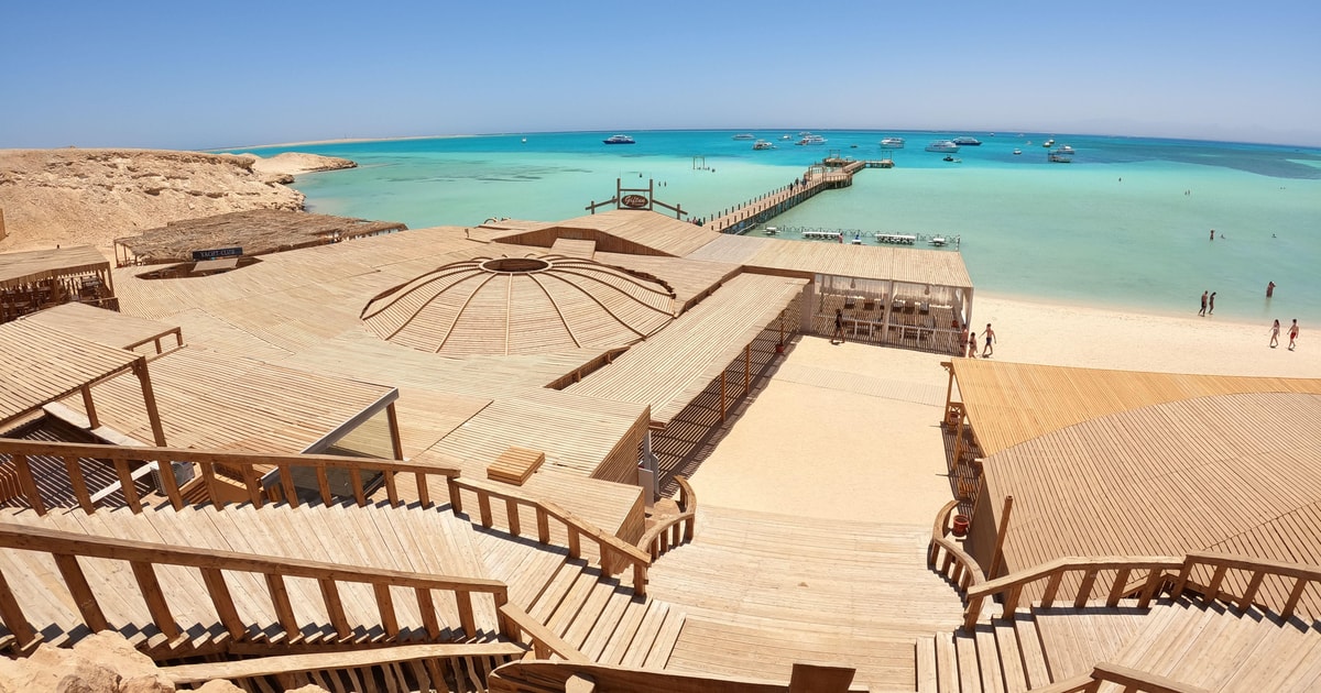 Hurghada: Orange & Giftun Island Cruise med massage og frokost ...