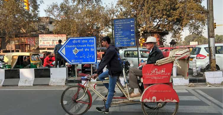 Private Rikscha-Tour durch Alt-Delhi (patentiertes Rikscha-Design ...