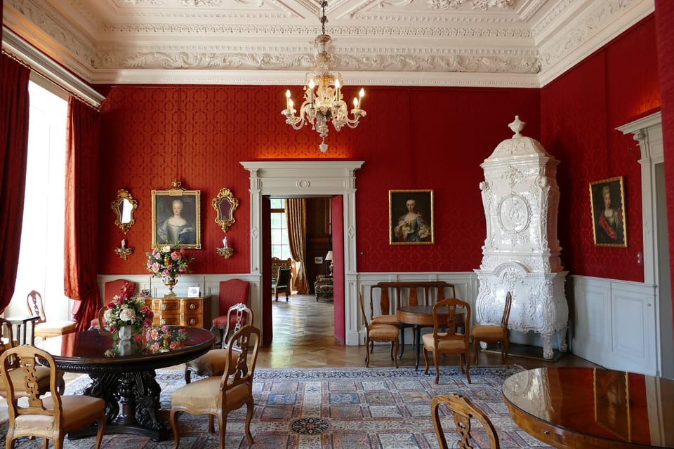 Guided tour Oettingen Castle | GetYourGuide