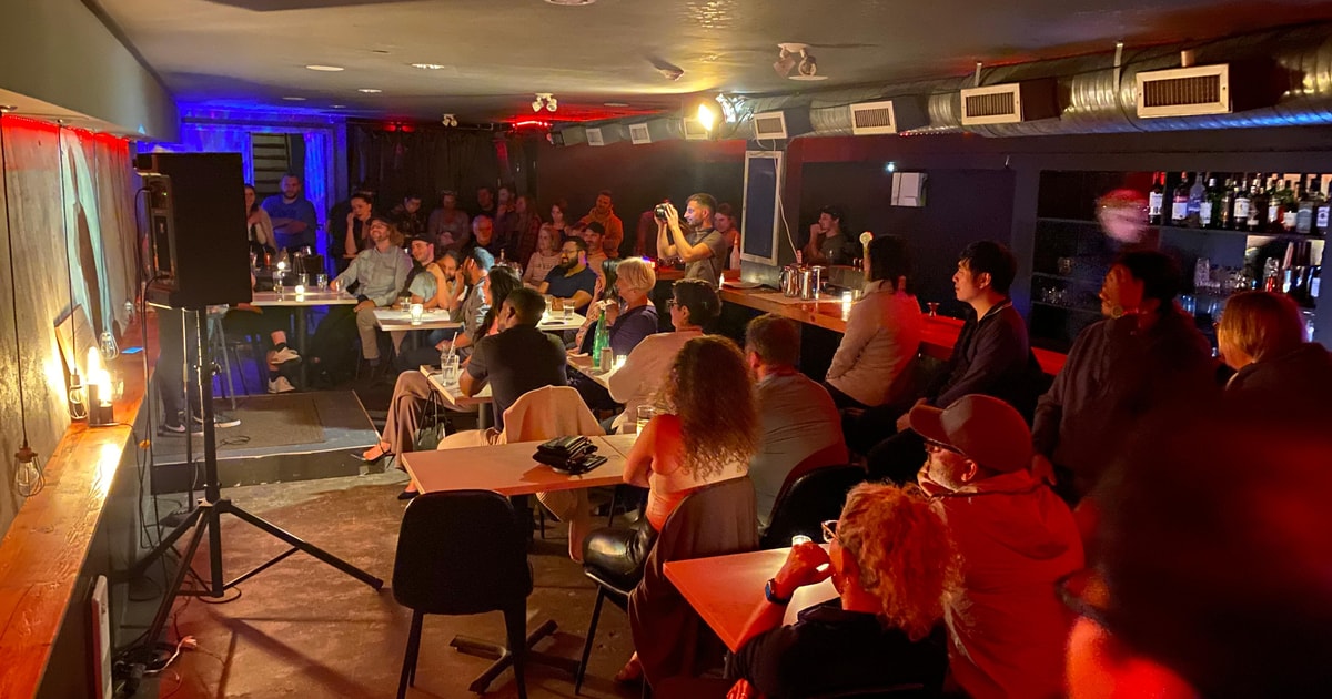 Vancouver: toegangsbewijs voor de Underground Comedy Club | GetYourGuide
