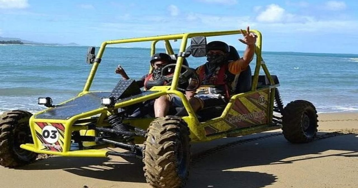 Privato: Amber Cove o Taino Bay: tour in buggy con sosta in spiaggia ...