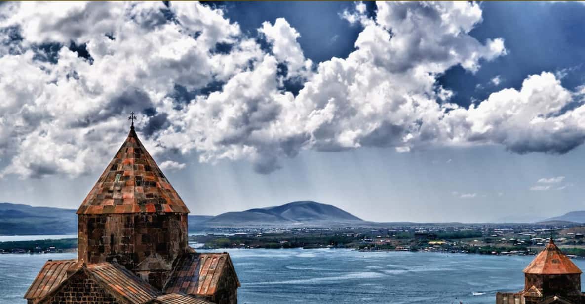 Lugares sagrados de las tierras altas de Sevan | GetYourGuide