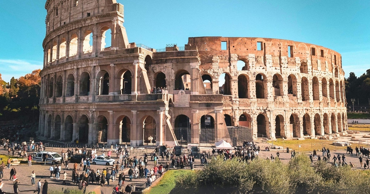 Rome: Colosseum Experience with Host and Audio Guide | GetYourGuide