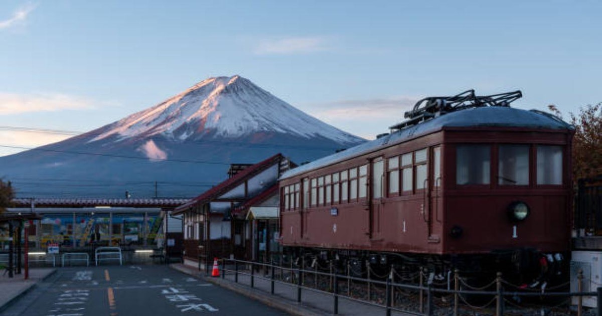 Tóquio: Viagem de 1 dia ao Monte Fuji ou Hakone com atividades opcionais | GetYourGuide