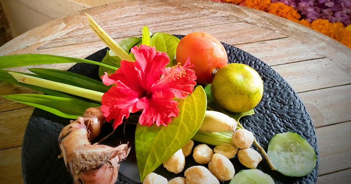 Bali Ubud Relajante Baño de Flores con Mensaje Balinés de 2 Horas ...