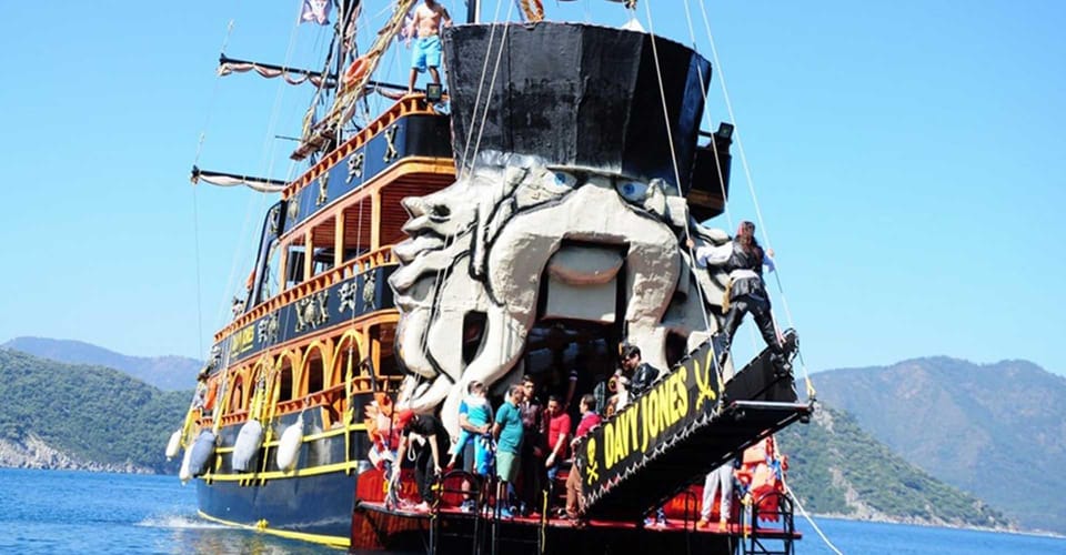 Marmaris Pirate Boat w/ Lunch, Unlimited Drinks & Foam Party | GetYourGuide