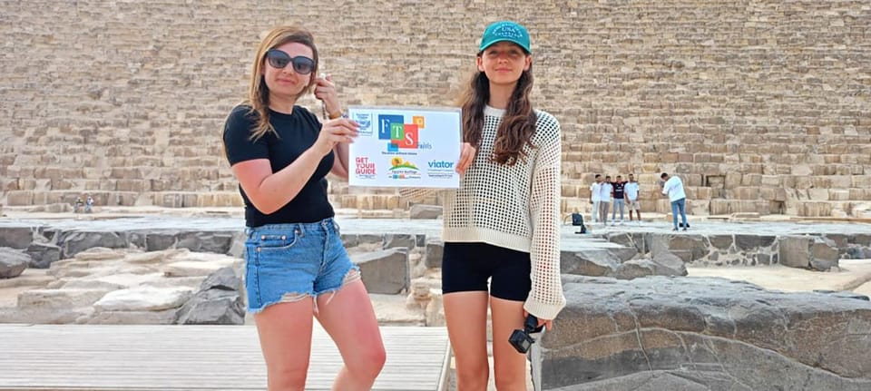 Kairo: Pyramiden von Gizeh, Sphinx und Nationalmuseum mit Mittagessen ...