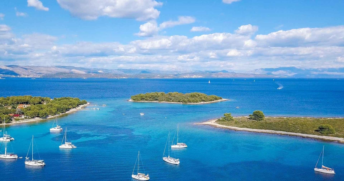 Von Split aus: Blaue Lagune und 3 Insel Bootstour | GetYourGuide