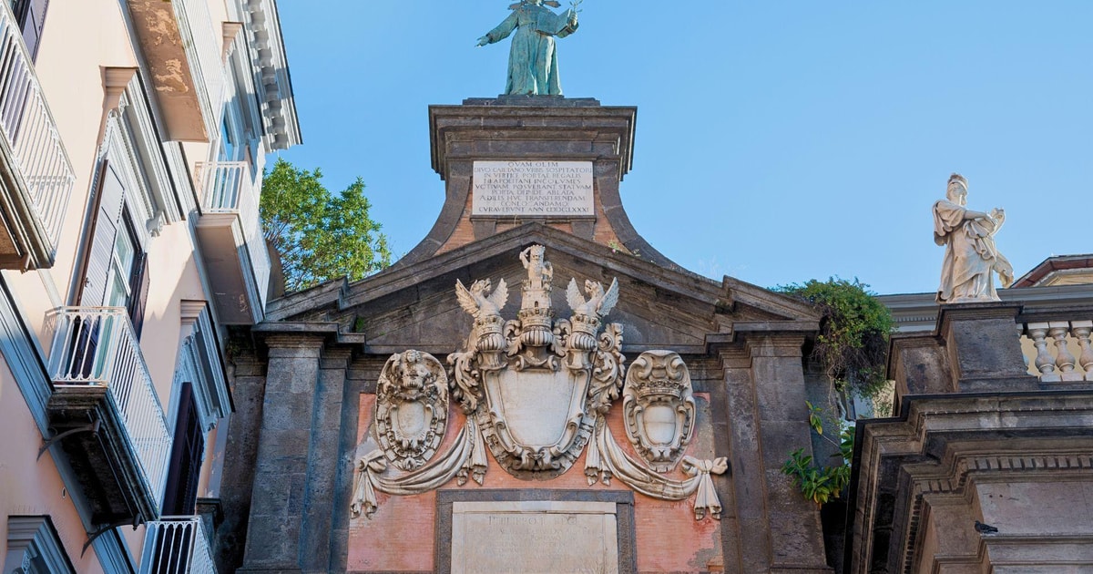Naples: historical centre tour and visit to the Water Museum | GetYourGuide