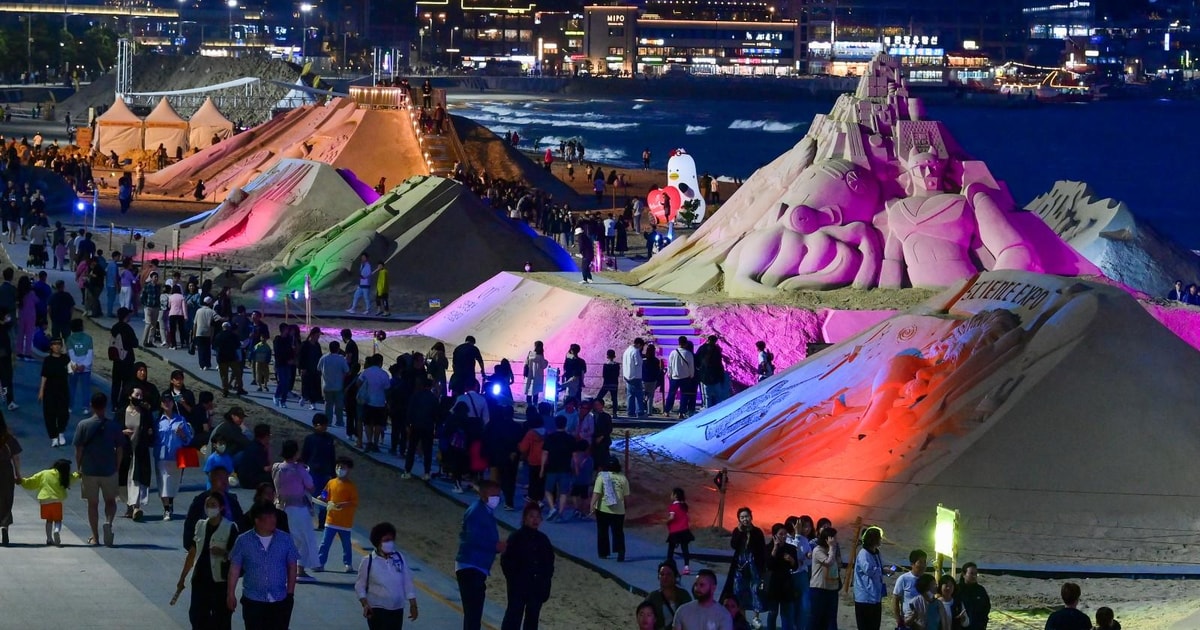 Busan: Private Tour zum Haeundae-Sandfestival mit Mittagessen ...