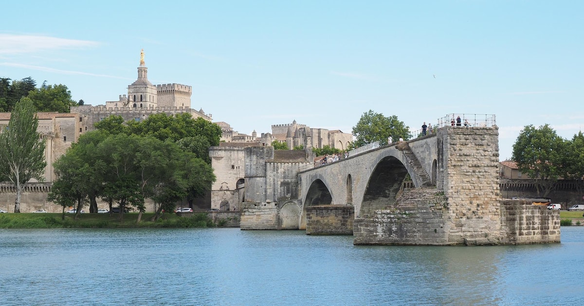 Expedição Avignon: uma aventura urbana no seu próprio ritmo | GetYourGuide