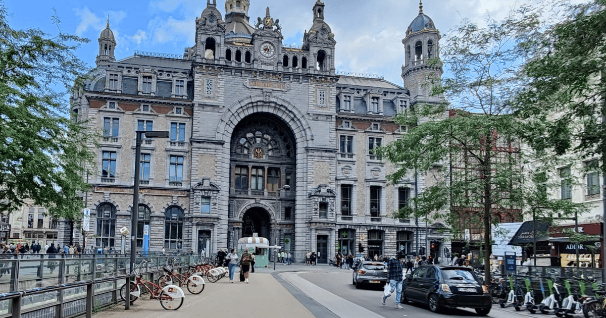 Antwerp: Historical Walking Tour in the Old City | GetYourGuide