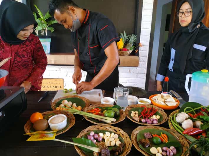 Local Cooking Class Lombok | GetYourGuide