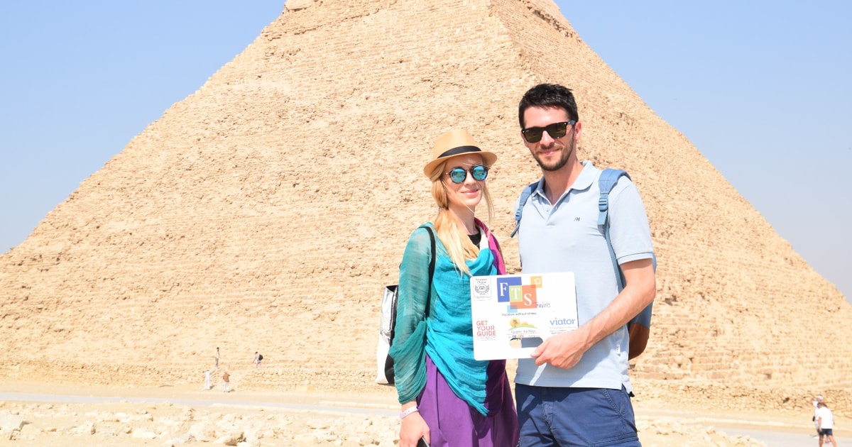 Cairo: Private Tour (Pyramids, Egyptian Museum, Bazaar) | GetYourGuide