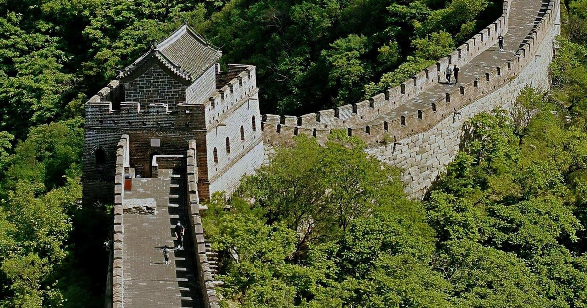 Flughafen Peking: Great Wall of China Hin- und Rücktransfer | GetYourGuide