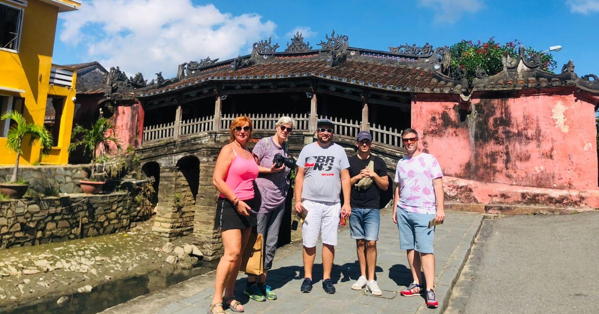 Da Nang/Hoi An: Tour en barco por el río Coco y Festival de los Faroles ...
