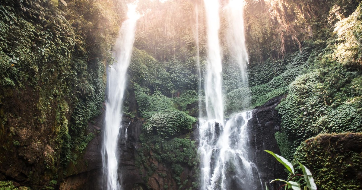 Bali: Sekumpul-Wasserfall, Ulun Danu-Tempel, Wanagiri-Hügel | GetYourGuide