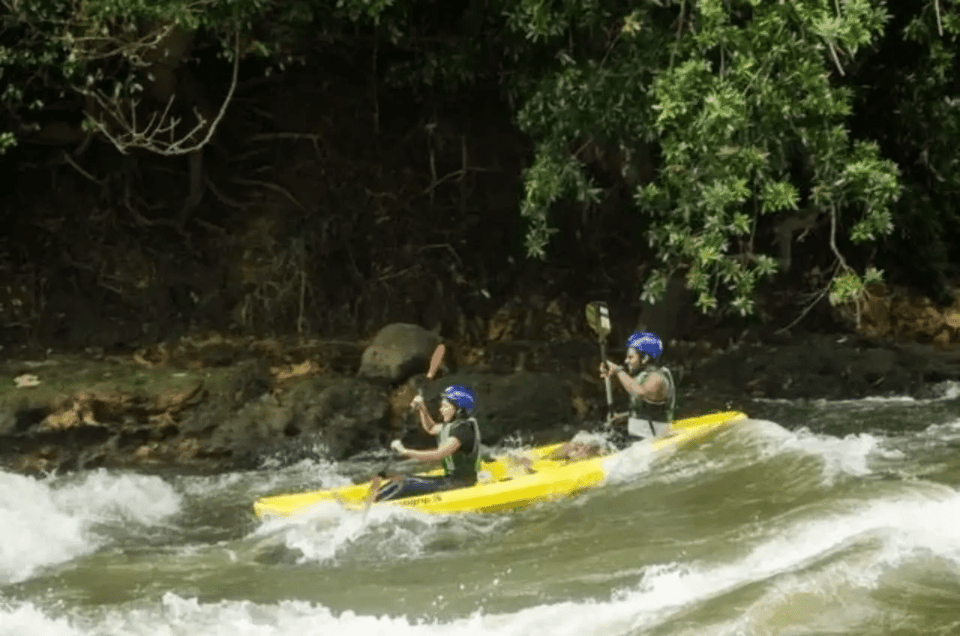 Wildwaterkajakken in Udugama | GetYourGuide