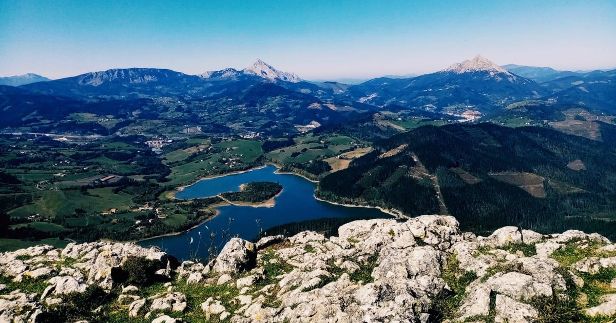 San Sebastian:Discover the Artisan Producers of the Mountain | GetYourGuide