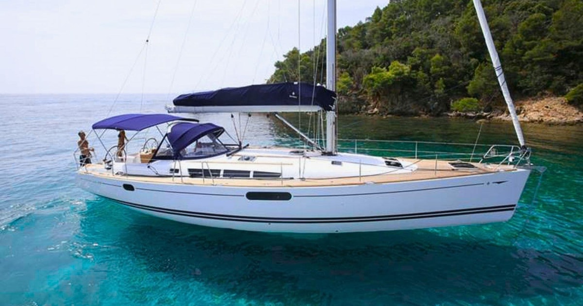 Desde Santa Teresa: Excursión en Velero por el Archipiélago de La ...