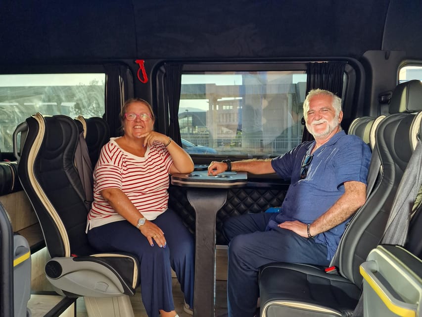 Mantoudi a Atenas Traslado en furgoneta fácil y económico | GetYourGuide