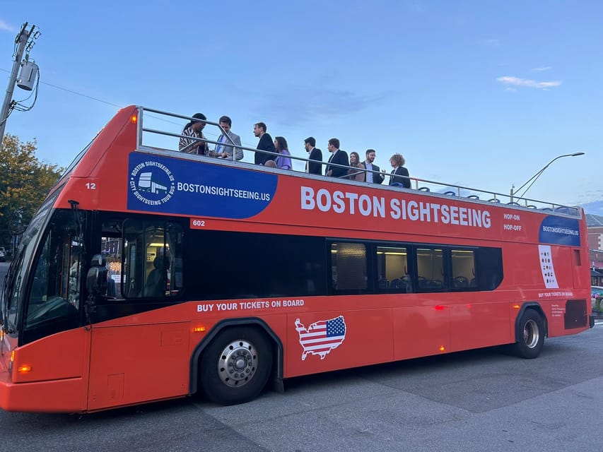 Boston: Hop-On/Hop-Off-Boston Sightseeingtour mit 24 Haltestellen ...
