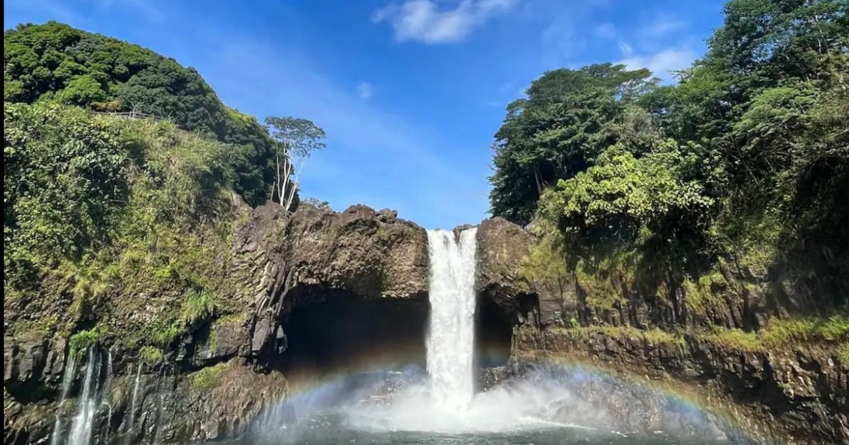 Hilo: Waterfall Hike and Swim with Native Hawaiian | GetYourGuide