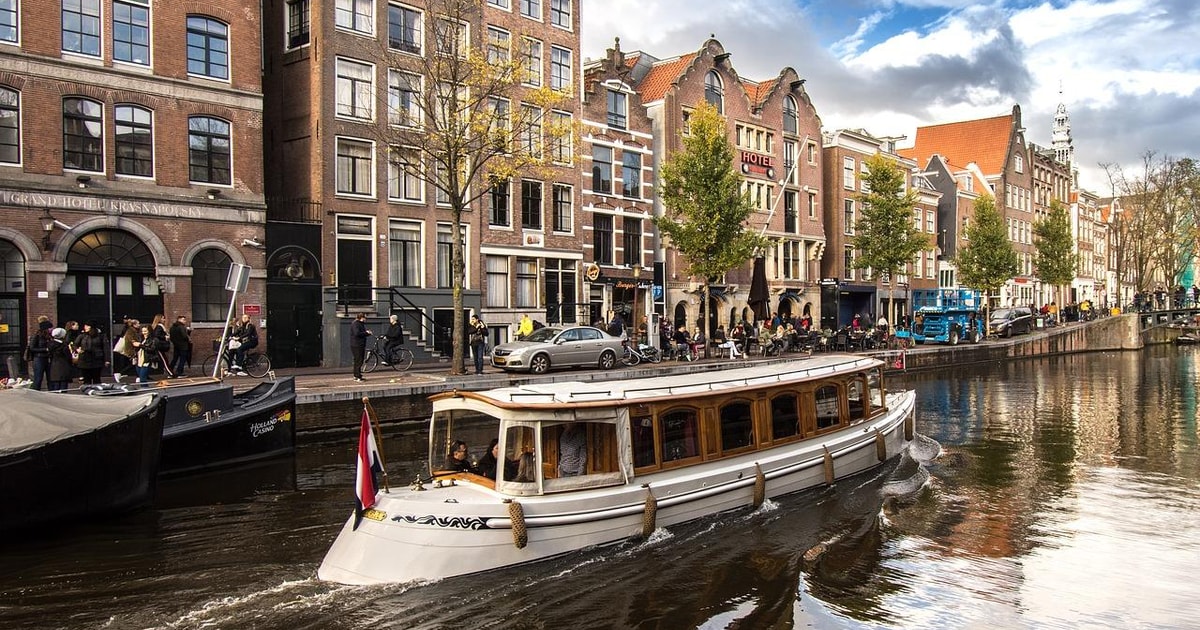 Private Utrecht Landmarks & Architecture Tour From Amsterdam | GetYourGuide