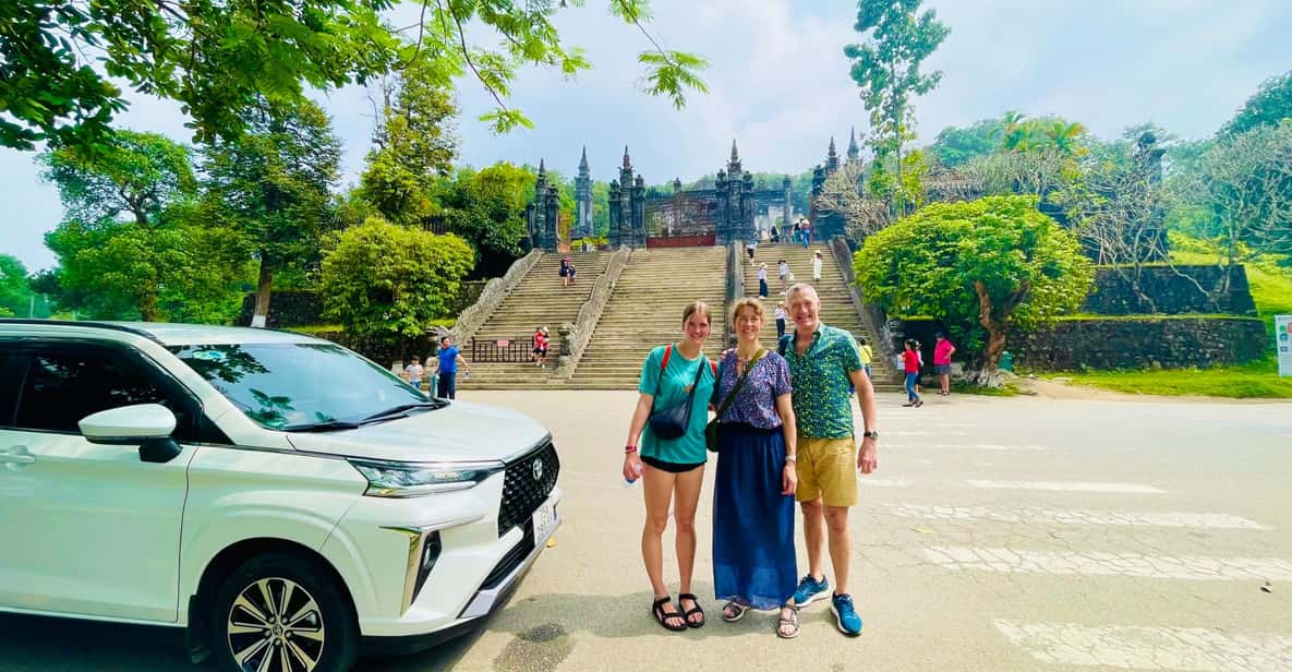 Fra Hoi An: Dagsudflugt til Hue Citadel, kongelige grave og pagoder ...