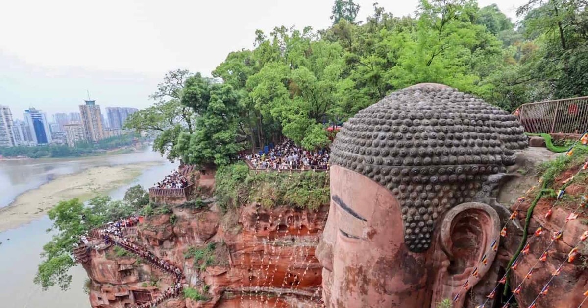 Private Tour to Leshan Giant Buddha & Huanglongxi Old Town | GetYourGuide