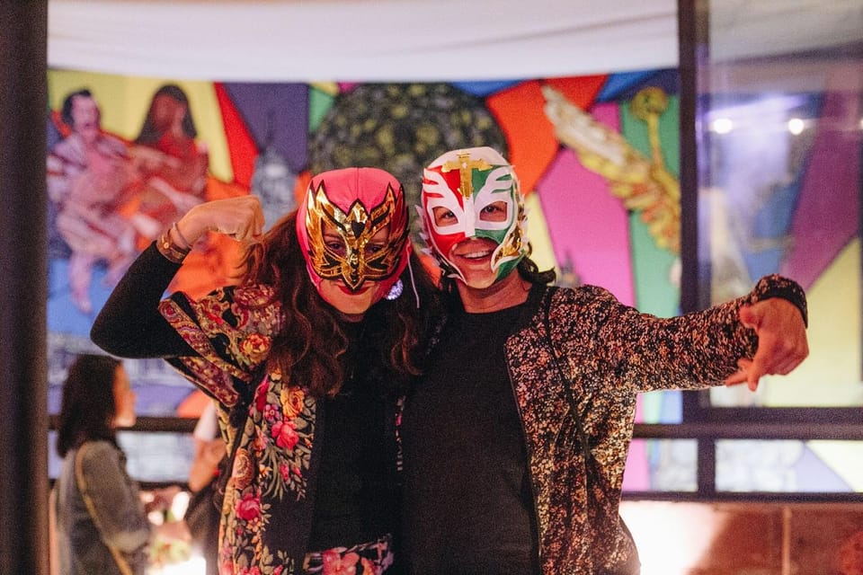Ciudad de México: Espectáculo de Lucha Libre con Degustación de Mezcal y Taco | GetYourGuide