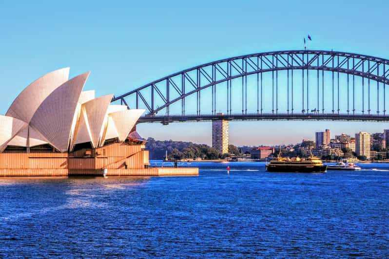 Sydney: Quay People, Sydney Harbour walking Tour | GetYourGuide