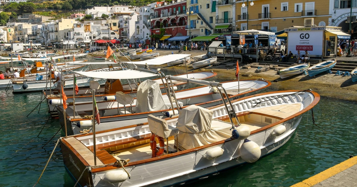 Vanuit Napels: Capri & Blauwe Grot per boot en Anacapri | GetYourGuide