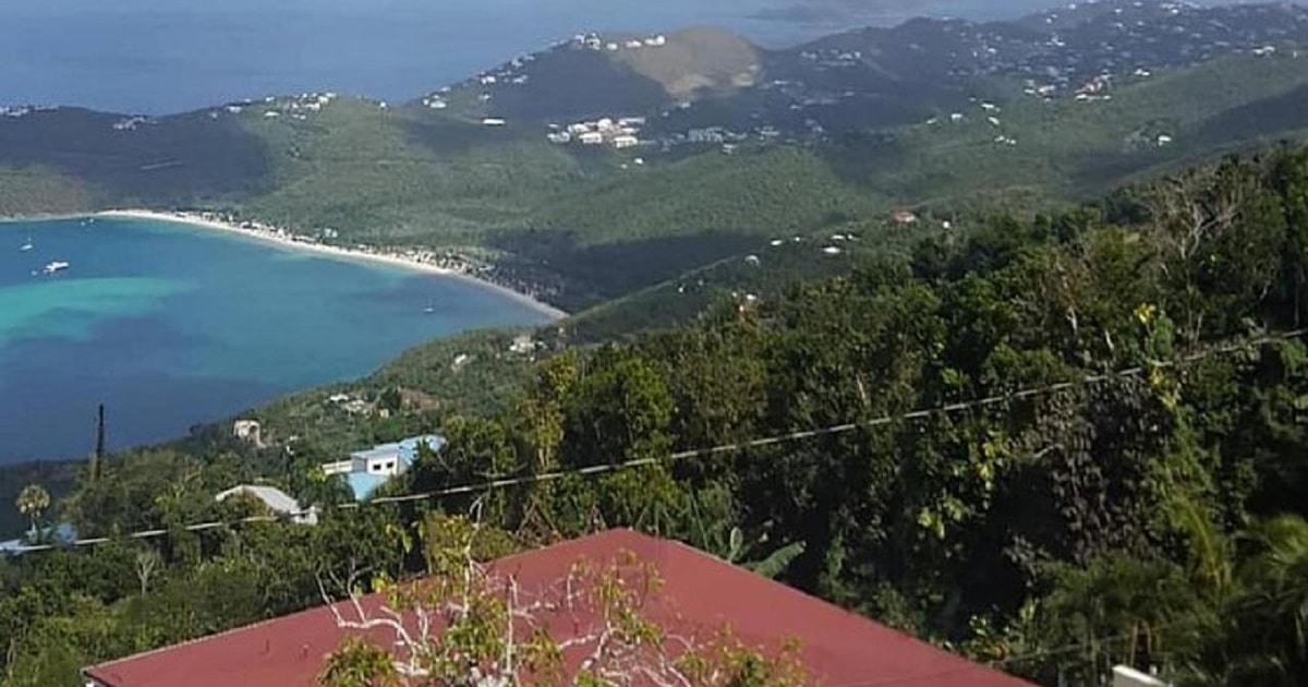 Private St Thomas Tour with Beach and Downtown Shopping | GetYourGuide