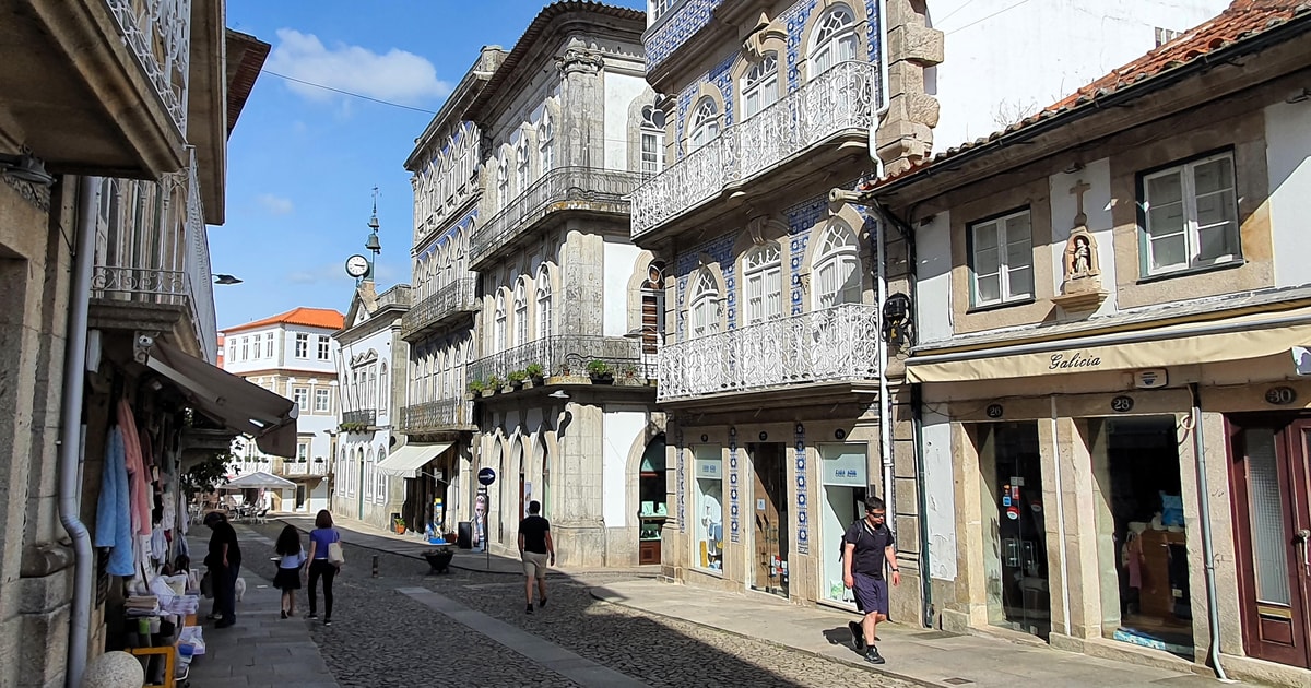 Valença: Fortaleza y casco antiguo tour guiado | GetYourGuide