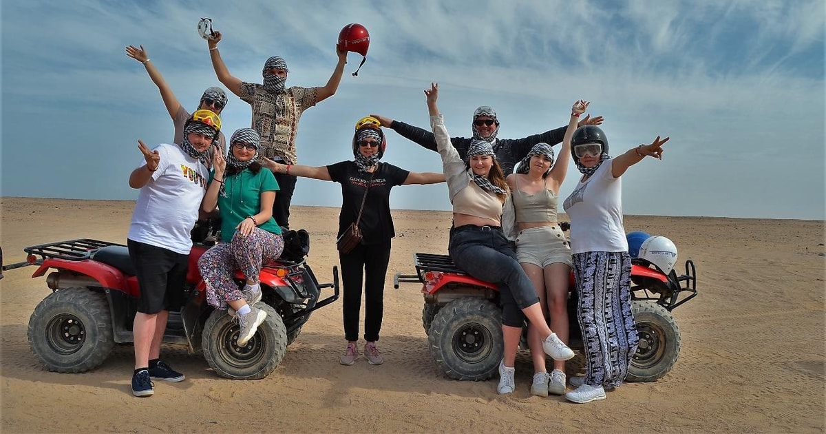 Hurghada: Ørkensafari med ATV, buggy og middagsshow | GetYourGuide